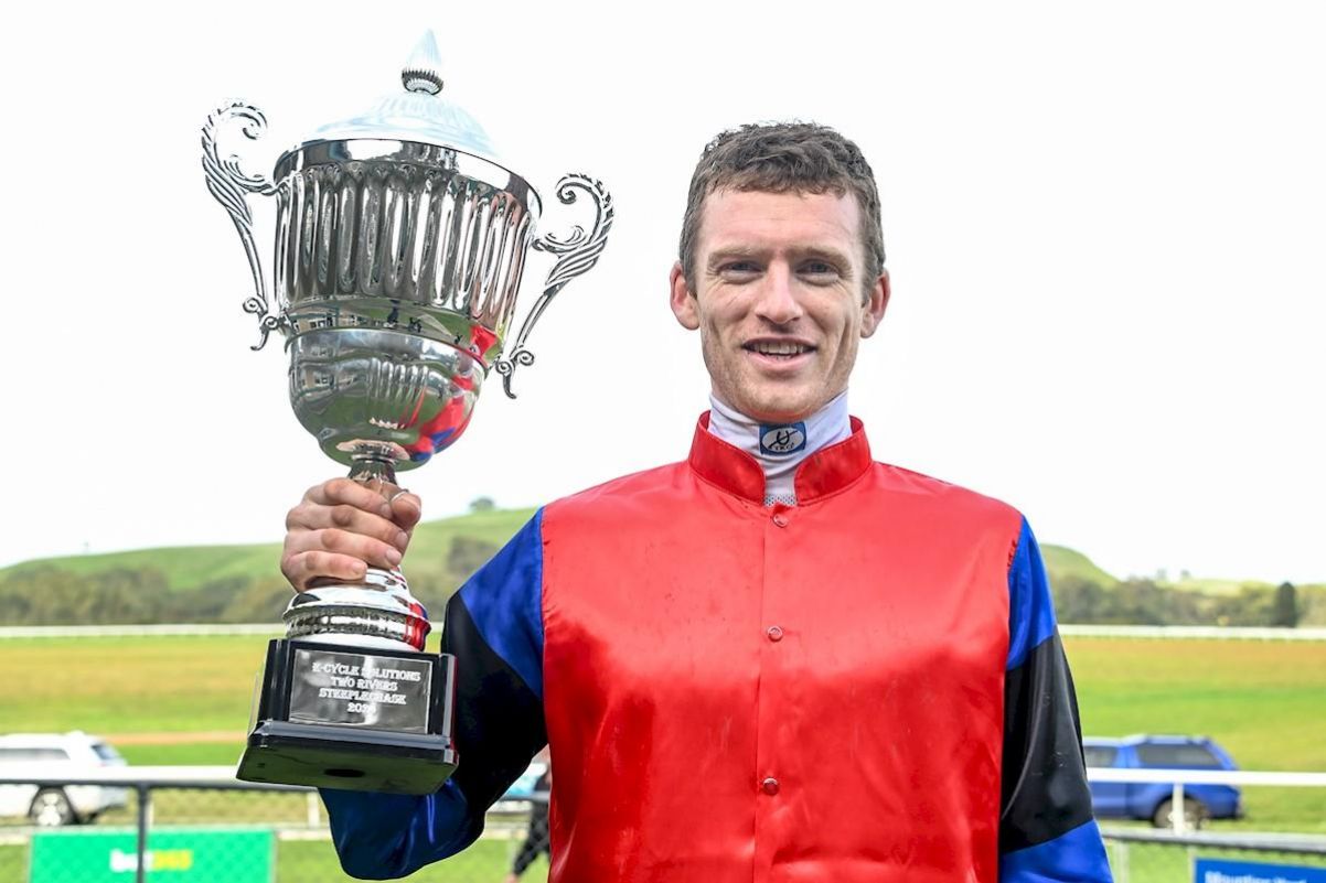 News, Media & Events – Finalists announced for the Tommy Corrigan Medal